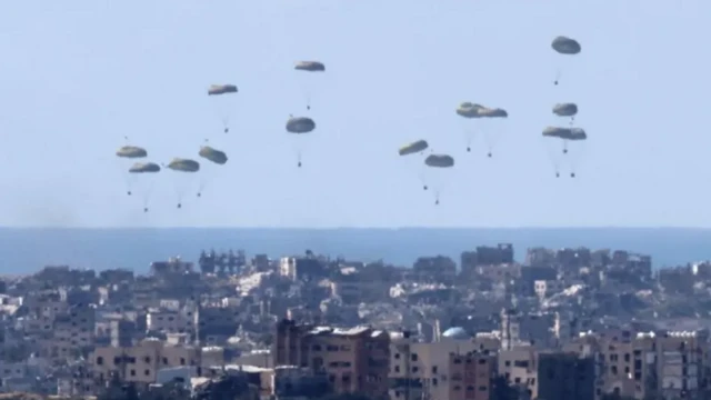 Israel-Gaza: Militer Israel ‘mengincar staf bantuan kemanusiaan ...