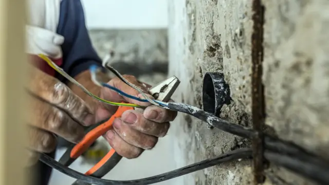 Fui Pegar Pipa E Perdi Braços E Perna Choque Elétrico Mata 2