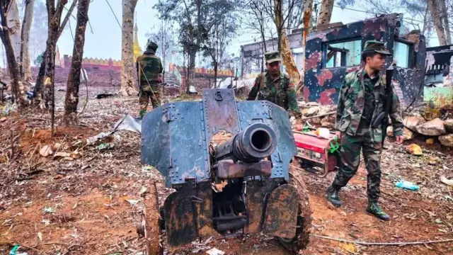 မြောက်ပိုင်းမှာစစ်ရှိန်လျော့ရေး စစ်ကောင်စီအဖွဲ့ တရုတ်ရောက်နေ Bbc News