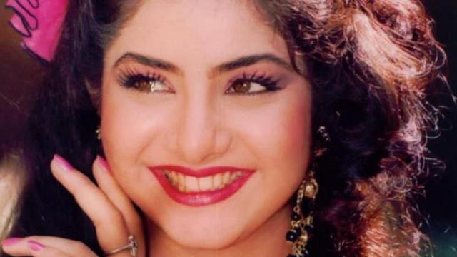 दिव्या भारती : तीन वर्षांच्या करिअरमध्ये प्रसिद्धीच्या शिखरावर अन् ...