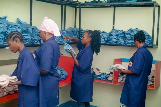 Nimebadili maisha ya wanawake elfu 10 kwa taulo za bure - BBC News Swahili