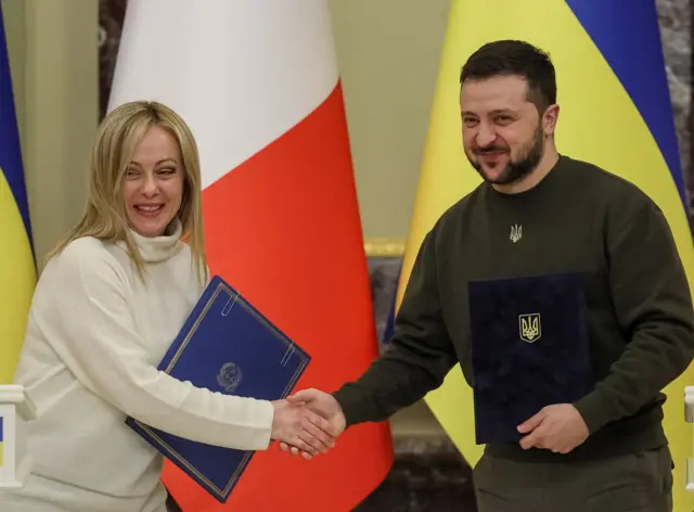 В Италии отметили День освобождения от фашизма: премьер Джорджа Мелони ... В Италии отметили День освобождения от фашизма: премьер Джорджа Мелони ...