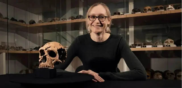 Manusia purba: Terungkap, wajah perempuan manusia purba Neanderthal ...