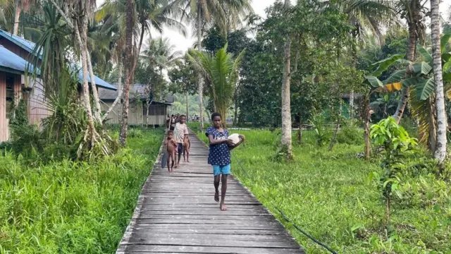Papua: Mengapa gizi buruk masih menghantui Asmat? - Cerita dari kampung terpencil di pedalaman ...