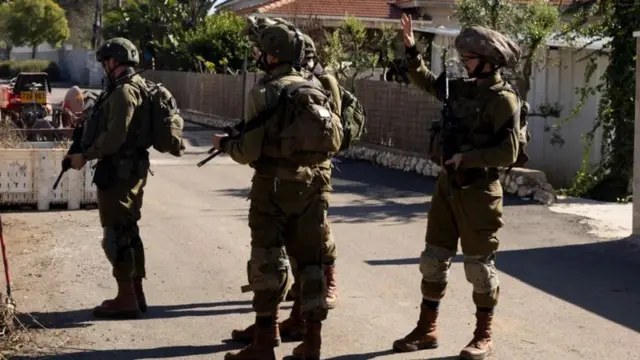Yarjejeniyar tsagaita wuta tsakanin Isra'ila da Hezbollah na fuskantar ...
