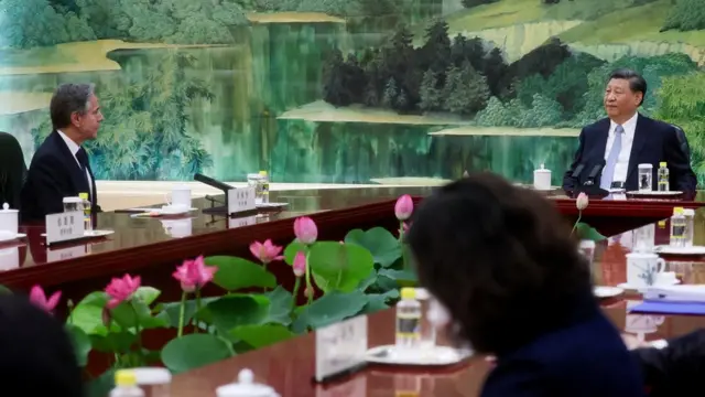 布林肯访华：习近平会晤美国国务卿促“让中美关系稳下来好起来” - BBC News 中文