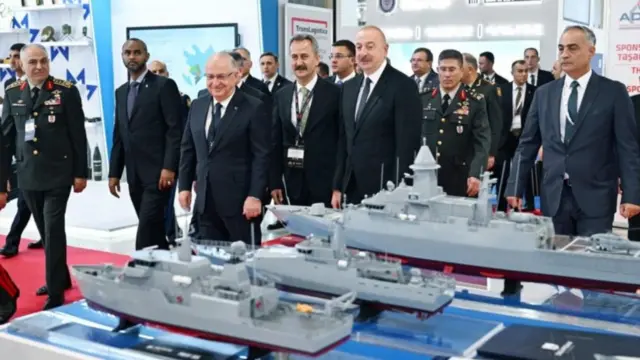 Muxuu yahay iskaashiga difaaca ee ay ka wada hadleen Soomaaliya iyo Azerbaijan - BBC News Somali