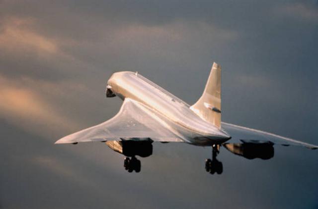 Z﻿ifahamu ndege 5 za abiria zenye kasi zaidi duniani - BBC News Swahili