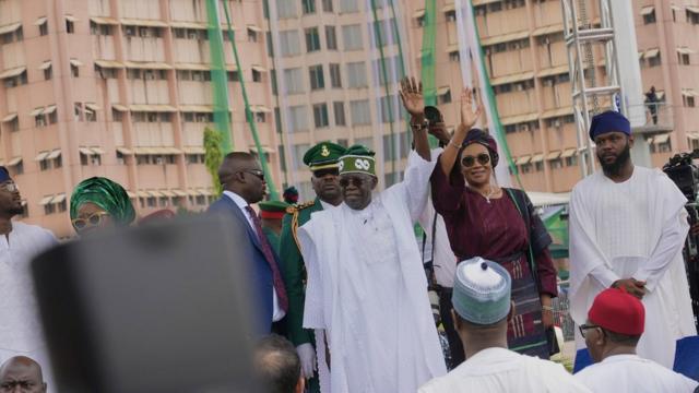 Bola Tinubu inauguration: Pictures of how Tinubu swearing in ceremony happun - BBC News Pidgin