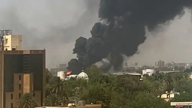 اشتباكات السودان واشنطن والرياض تعلنان تعليق محادثات جدة بين طرفي