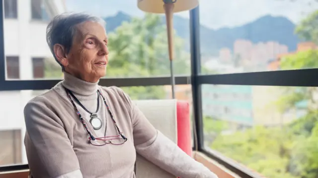 Una defensa de la fría y lluviosa Bogotá, una ciudad que a veces cuesta querer - BBC News Mundo