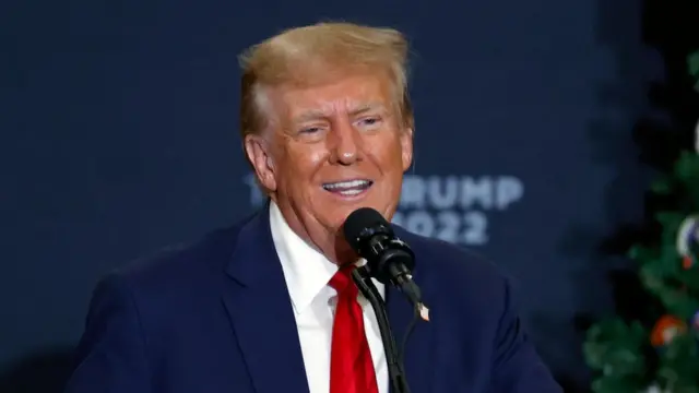 Bill Clinton, Donald Trump, Pangeran Andrew, dan nama-nama lain yang disebut terlibat dalam ...