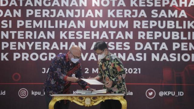 Setahun Covid-19 di Indonesia: 'Tingkat kesulitan semakin berat', ancaman '20.000 kasus per hari ...