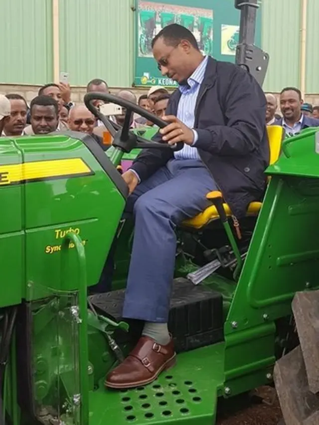 Lammaa Magarsaa: Pireezidantiin duraanii Oromiyaa attamiin siyaasa ...