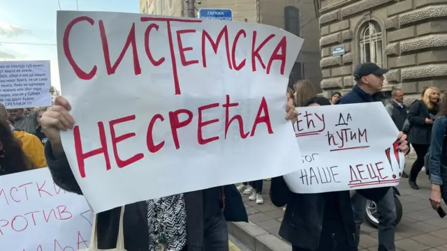 Tragedija u Beogradu: Protesti u Beogradu i Novom Sadu protiv nasilja ...