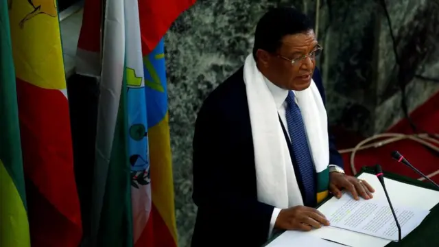Itoobiya oo berri yeelanaysa madaxweyne cusub. Mulatu Teshome oo is ...