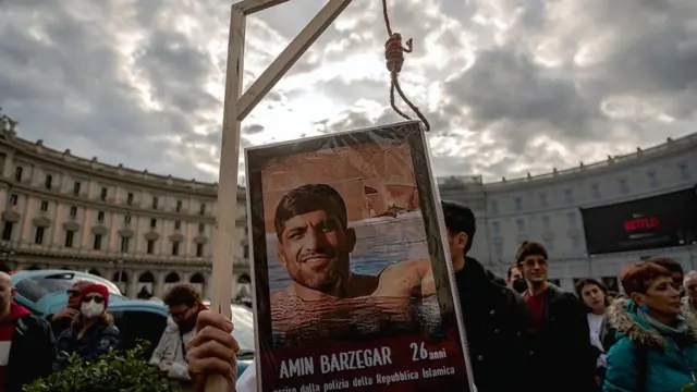 اعتراضات ایران؛ عفو بینالملل خواستار توقف اعدام معترضان از جمله محمد