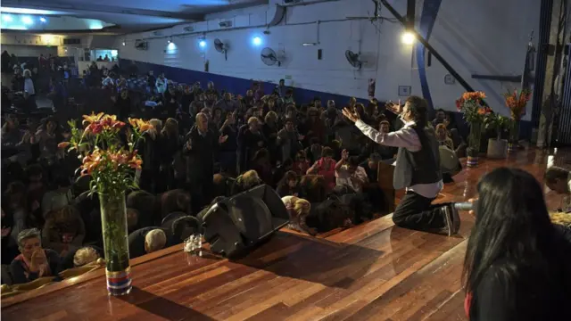 Los televangelistas que se enriquecen gracias a los estadounidenses ...