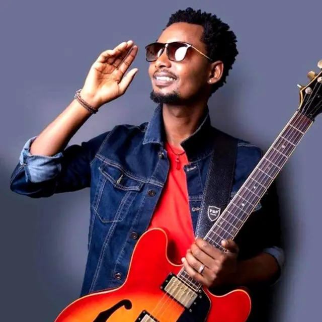 Andy Mwag: Ivyo ndirimba muri 'Nisaidie Papa' vyambayeho - BBC News Gahuza