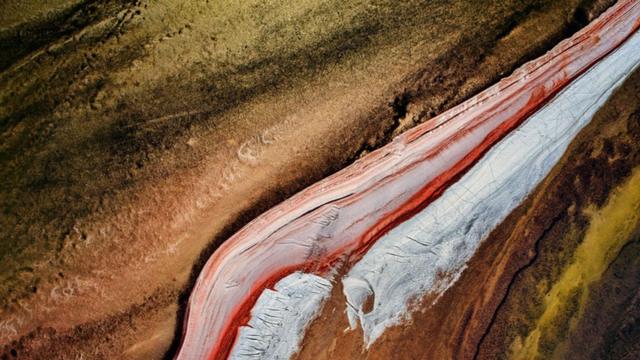 Sensacionales imágenes aéreas del alucinante lago Eyre de Australia ...