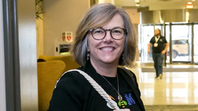 Siber güvenlik sektöründe yüksek maaşlı bir işe nasıl girilir? - BBC ...