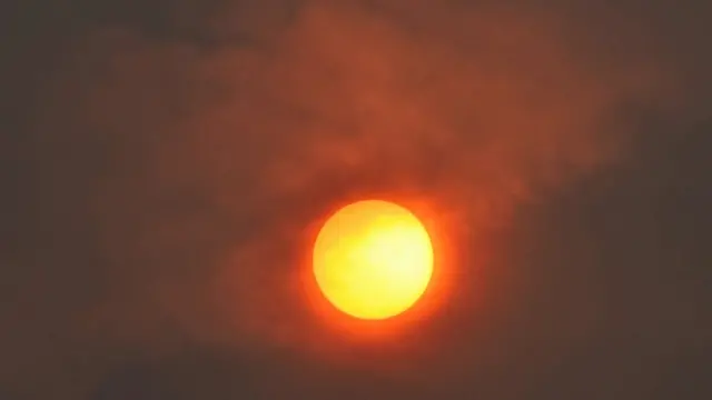 Las causas detrás del inusual sol rojo que se vio en algunas partes de ...