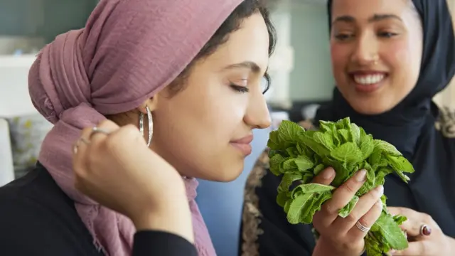 چطور خطر ابتلا به دیابت را کاهش دهیم؟ Bbc News فارسی