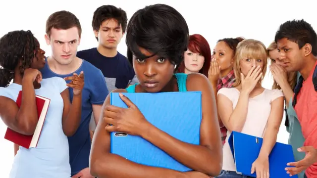 Por qué nos comportamos como personas diferentes en la casa y en el ...