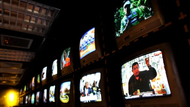 El país que vi mirando una semana VTV, el canal estatal de Venezuela ...