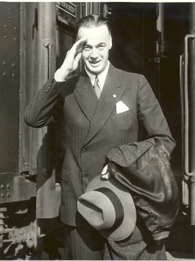 Qué fue el Movimiento Tecnocrático que quiso reemplazar a los políticos por ingenieros (y qué ...