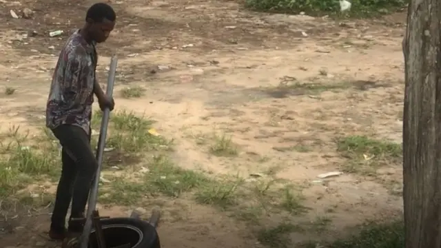 Amputee: Toheeb Abiodun Olaniyan: Ẹ̀rọ lílọ̀ ní ẹni ọdún mẹ́sàn án ni ...