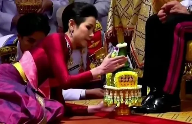 Selir Raja Thailand: Raja kembalikan gelar kehormatan kepada selirnya ...
