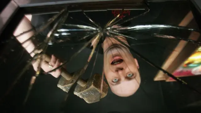 Cómo evitar los 7 años de mala suerte cuando se rompen y otras 7 cosas ...