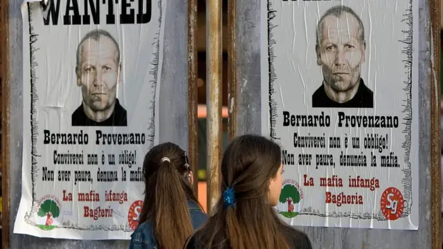 Cosa Nostra lideri 'traktör' Provenzano öldü - BBC News Türkçe