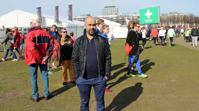 Seberapa laku jargon 'antipendatang' yang disuarakan Geert Wilders di Belanda? - BBC News Indonesia