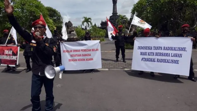 ASN dipecat karena terpapar radikalisme dinilai tak selesaikan akar masalah, lalu program ...