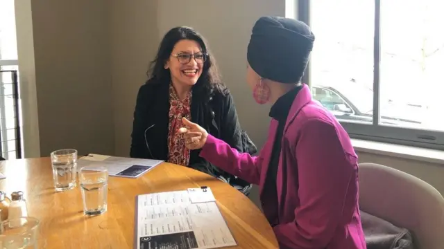 Ilhaan Cumar oo dalbatay in la baadho arrin lagu sameeyay muslimiin ...