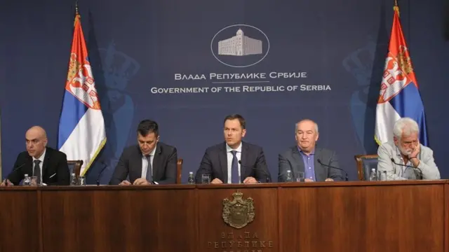 Minimalna cena rada: Uvećanje od 8.6 odsto - 12 dinara - BBC News na ...