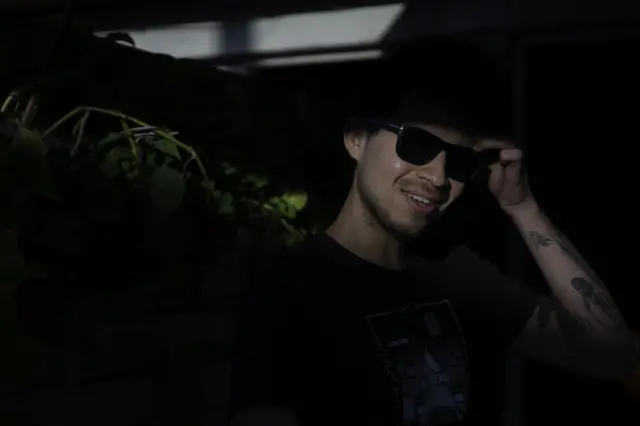 "No quiero ser un ícono": la nueva vida de Gustavo Gatica, el joven que ...