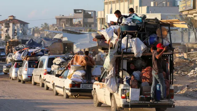 Israel - Hamás | “Es la octava vez que tenemos que desplazarnos”: el ...