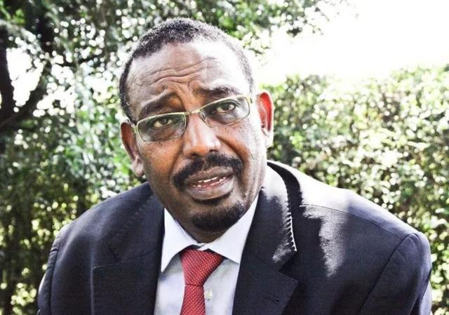 Falcelinta ka dhalatay hadalkii Faarax Macallin oo loo arkay in uu ku ...