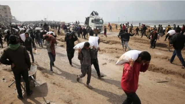 Israel-Gaza: Militer Israel ‘mengincar staf bantuan kemanusiaan ...