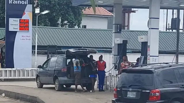 Fuel scarcity Lagos: Why petrol queues don return to Nigeria commercial capital - BBC News Pidgin