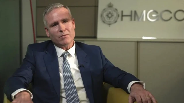 Шпионские гаджеты а-ля Джеймс Бонд. Английская фабрика ...