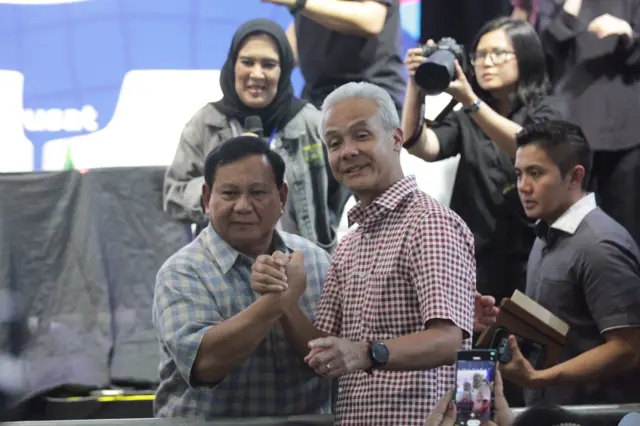 Pilpres 2024: Golkar dan PAN dukung Prabowo, PDIP merasa ‘dikeroyok’ - apakah Ganjar cukup kuat ...