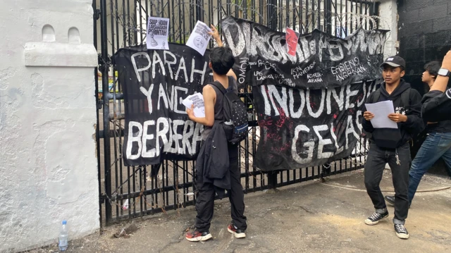 Demo Indonesia Gelap: Aksi Indonesia Gelap menanti langkah konkret pemerintah – 'Indonesia belum ...