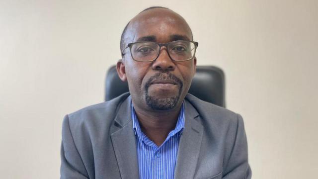 Hahiye, twimanukire…Ikinyarwanda cyugarijwe n’uruvange n’igifefeko ...