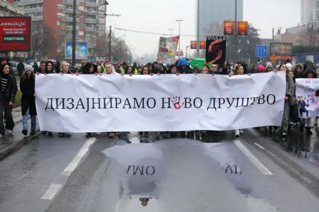 Buran dan u Srbiji: Blokade, obustava rada, protest i u Jagodini uoči ...