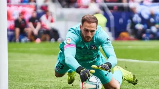 Man United wadda ta yi kuskuren sayen Haaland, na son golan Atletico Madrid - BBC News Hausa