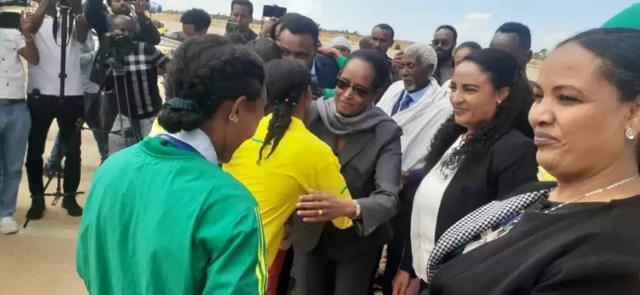 ተጋሩ ኣትሌታት ዝሓዘ ጕጅለ ልኡኽ መቐለ ኣትዩ - BBC News ትግርኛ